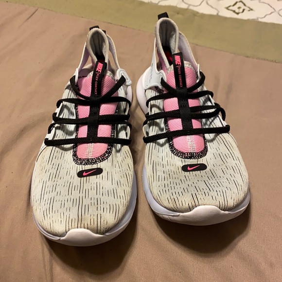 Nike | Shoes | Nike Natural Motion Offset 6 209 | Poshmark